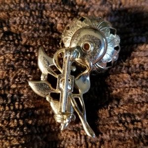 Jewelry | Vintage Goldtone Pin With Blue Stone | Poshmark
